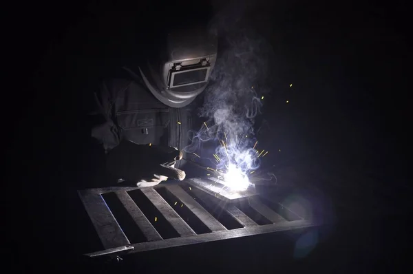 Sand blasting process Stock Photos, Royalty Free Sand blasting process ...