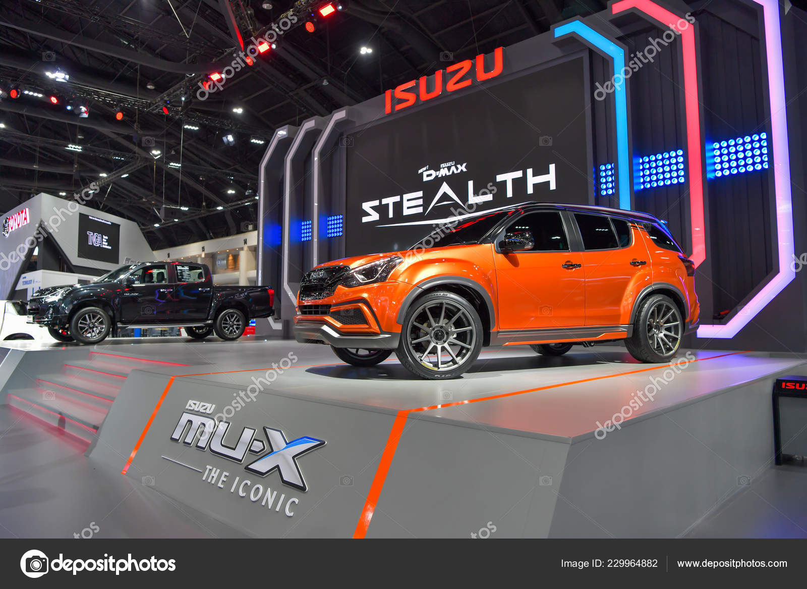 Nonthaburi November Isuzu Iconic Suv Car Display 35Th Thailand ...