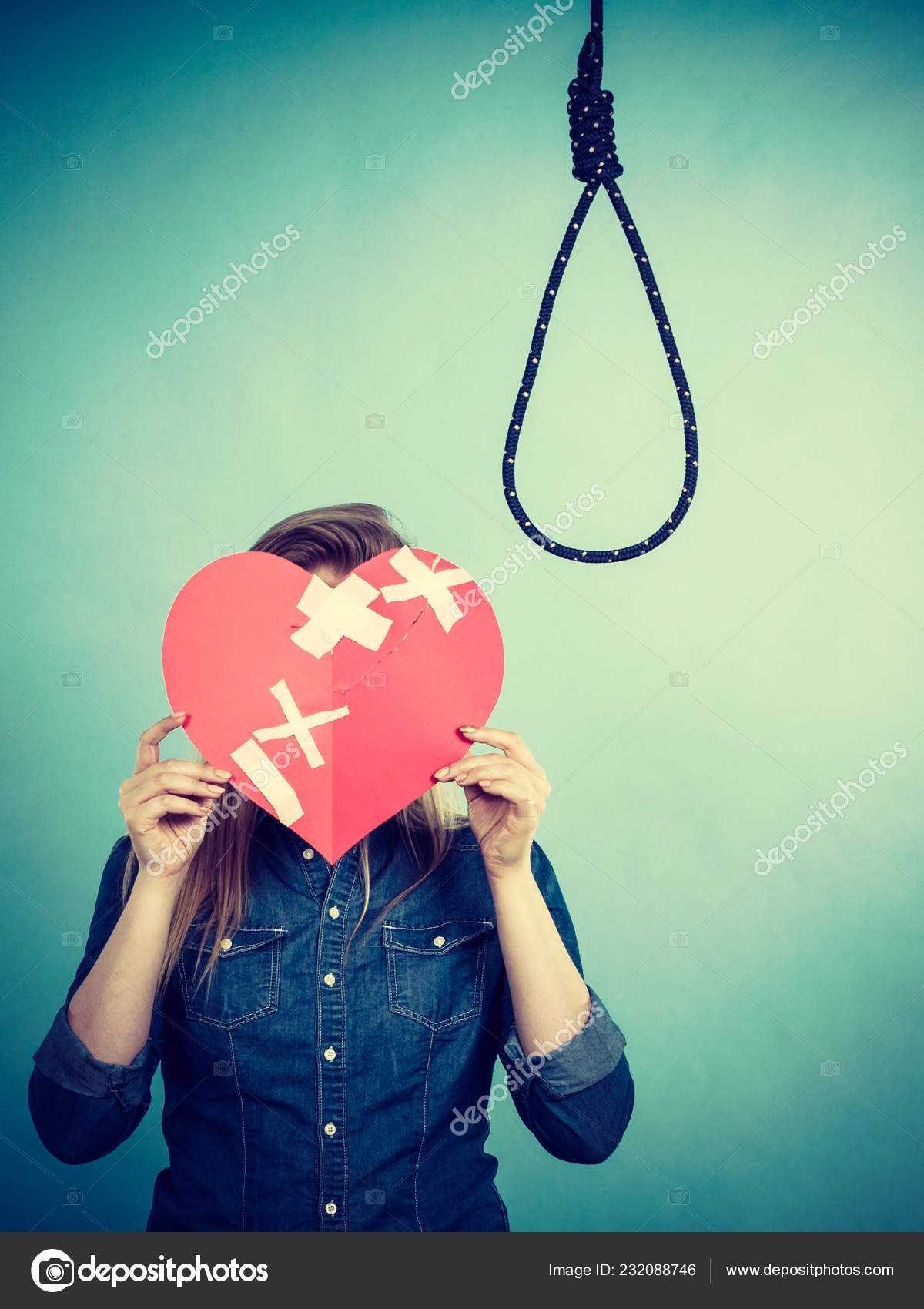 Sad Pictures Of Broken Heart Girl