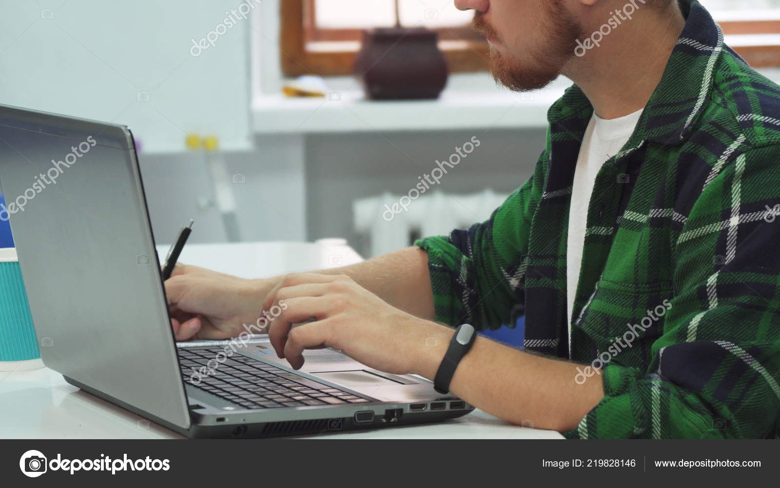 Smart student searches for information on the computer — Stock Photo ...