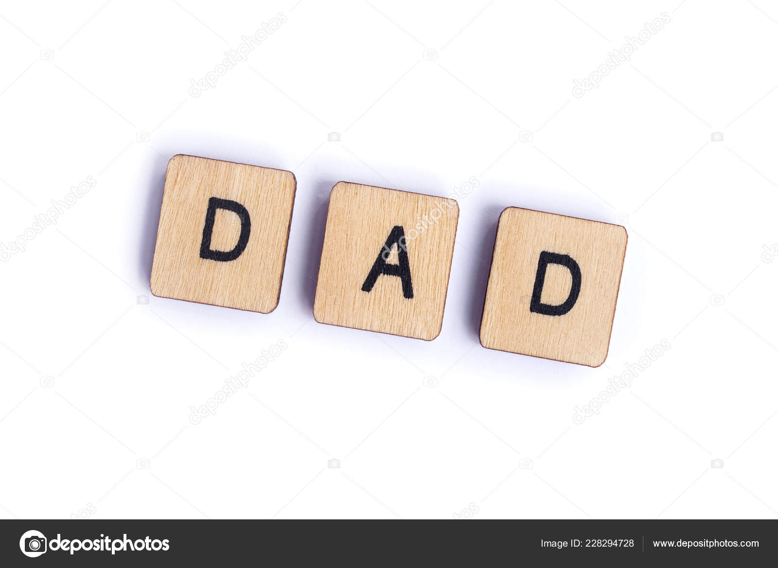 Palabra Dad Deletrea Con Azulejos Madera — Foto de stock #228294728 ...