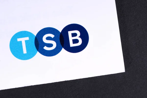 Lloyds TSB bank – Stock Editorial Photo © tupungato #53412865