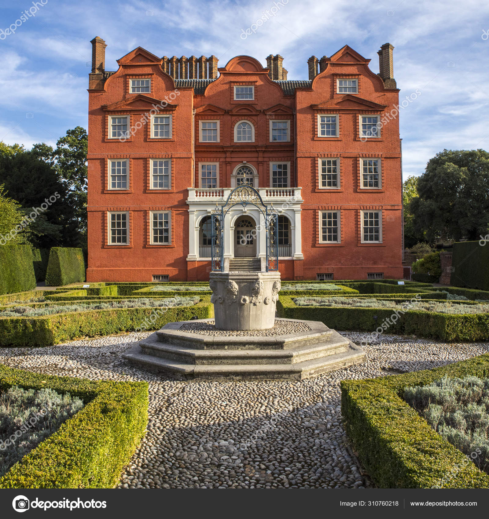 Kew Palace – Stock Editorial Photo © chrisdorney #310760218