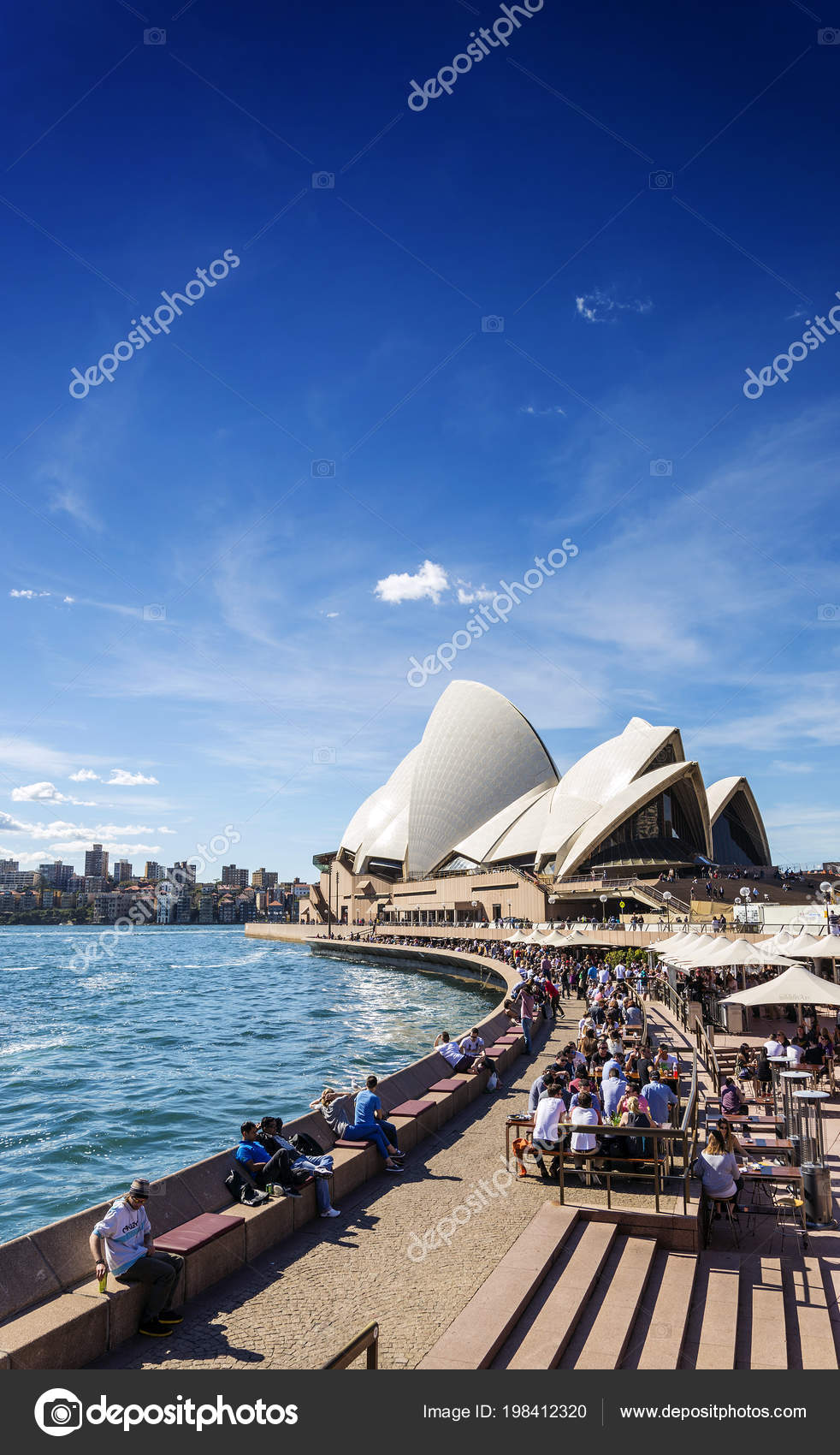 Sydney Opera House Famous Landmark Waterside Cafe Restaurant Promenade ...