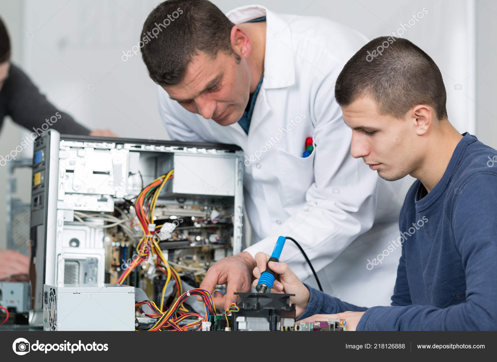 Electronics Student Working Computer — Stock Photo © photography33 ...