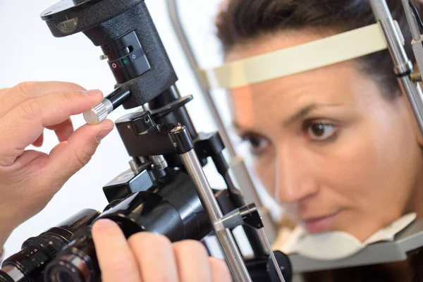 Spaltlampenuntersuchung Stock Photos, Royalty Free ...