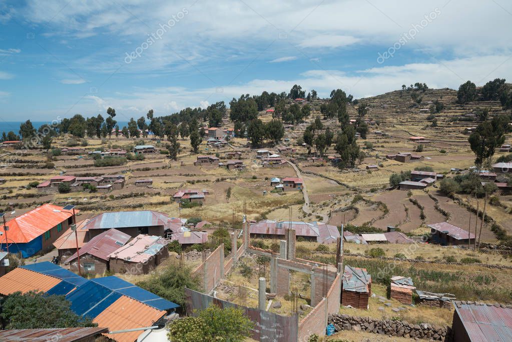 Taquile, Peru, circa septiembre 2017: Isla Taquile, Lago Titicaca, Peru ...