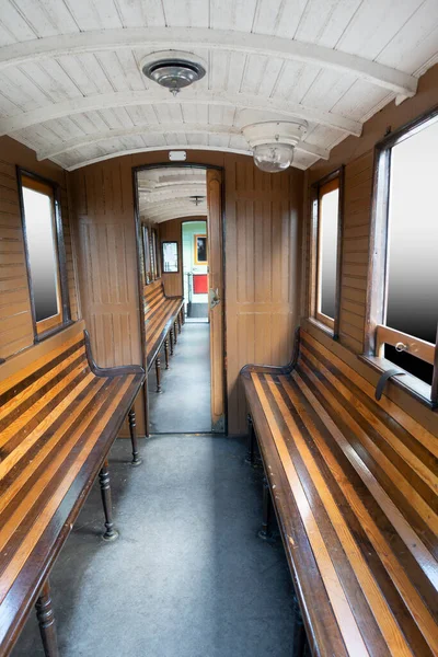 Intérieur du wagon de train images libres de droit, photos de Intérieur ...