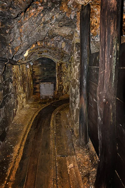 Visite de la mine Stock Photos, Royalty Free Visite de la mine Images ...