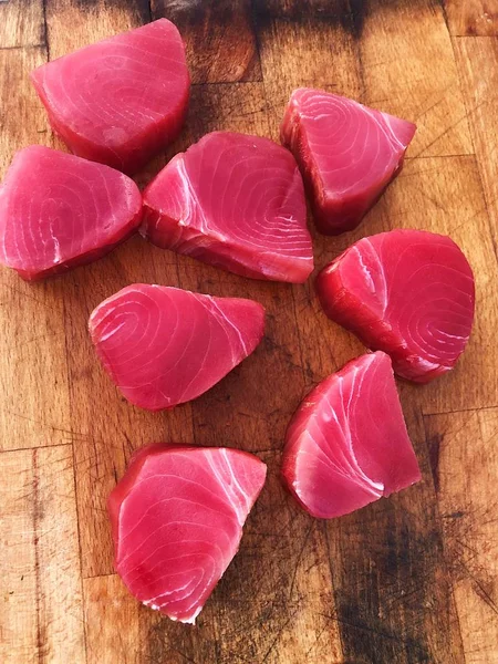 Thunfisch unternehmen Stock Photos, Royalty Free Thunfisch unternehmen ...