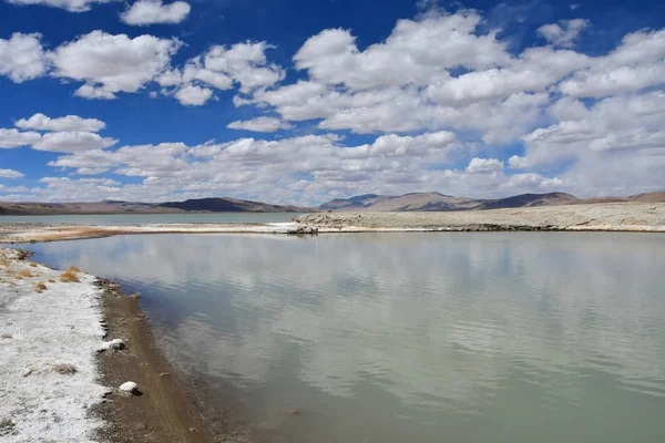 Lithium hidden lake Stock Photos, Royalty Free Lithium hidden lake ...