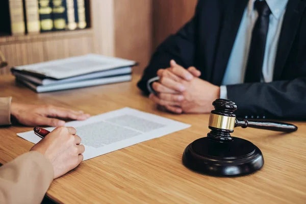 Customer service good cooperation, Consultation between a Businesswoman ...