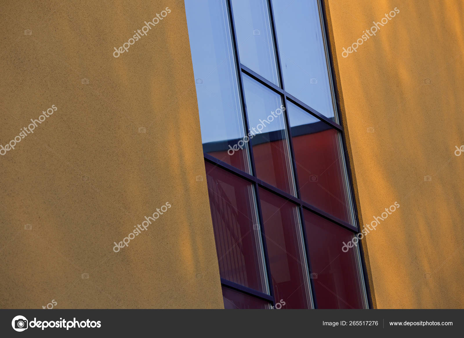 High Window Wall Urban City Building Cloudy Day — Stock Photo © Puteli ...