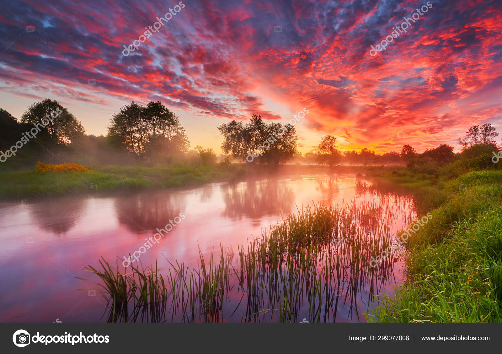 Beautiful summer sunrise over river banks — Stock Photo © kwasny222 ...