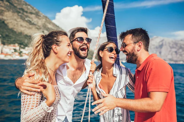 Yacht party Stock Photos, Royalty Free Yacht party Images | Depositphotos