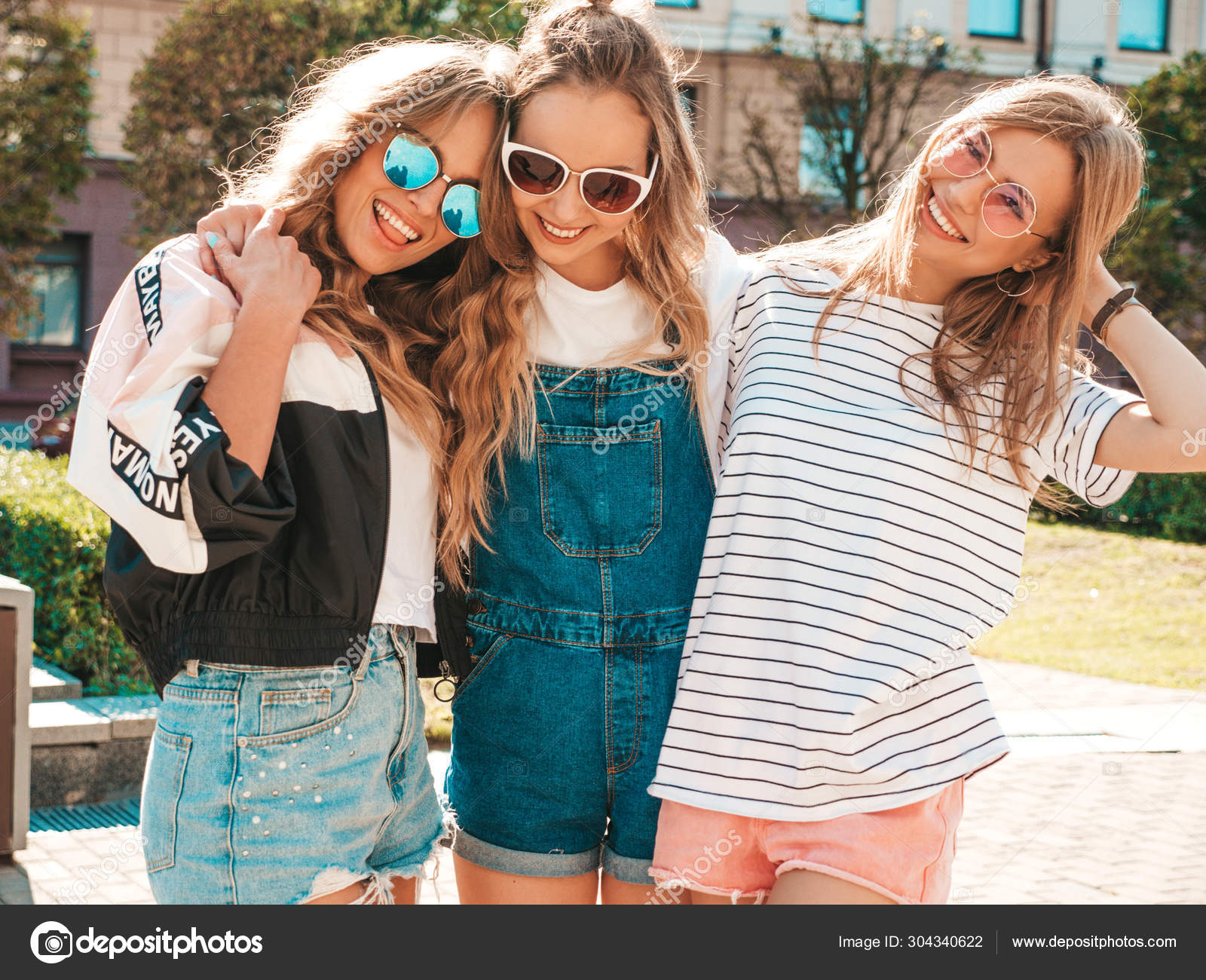 Hipster Summer Girls