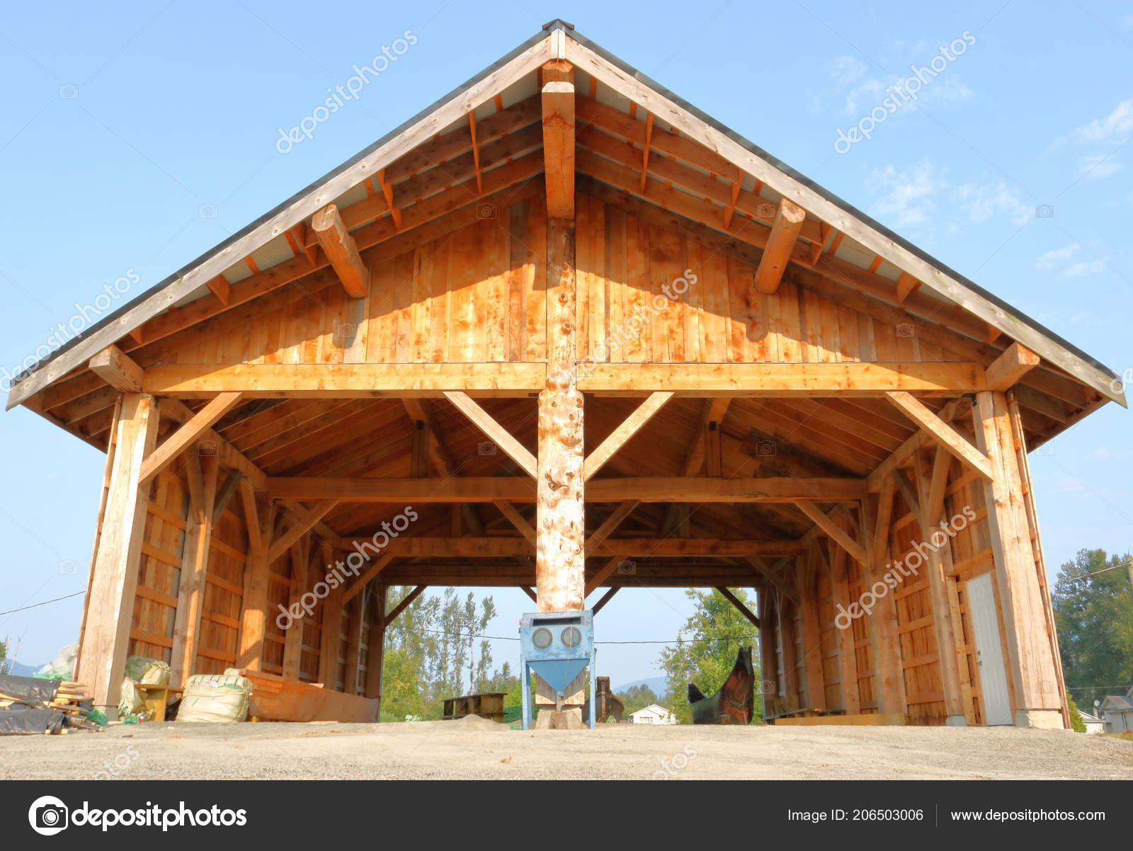 Skway First Nations Boathouse People Build Traditional Coast Salish ...