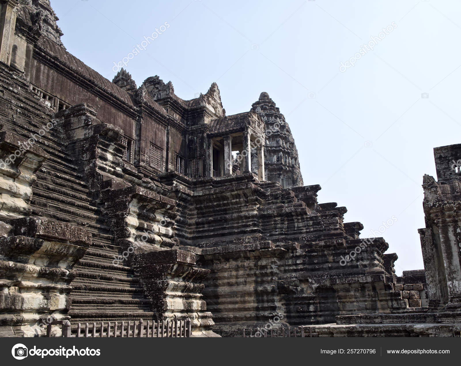 Architecture of ancient temple complex Angkor, Siem Reap — Stock Photo ...