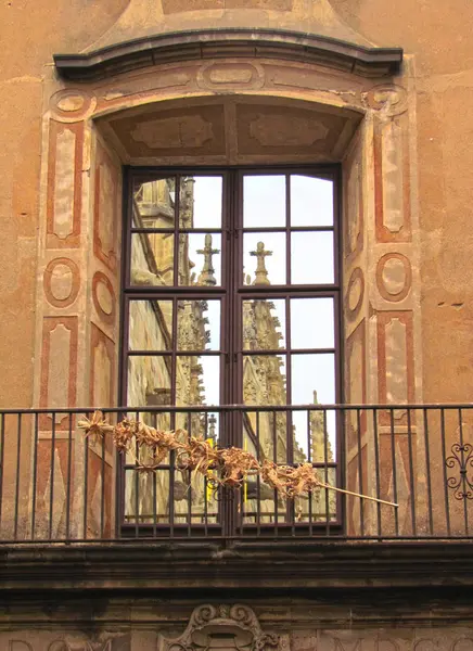 Varanda medieval Stock Photos, Royalty Free Varanda medieval Images ...