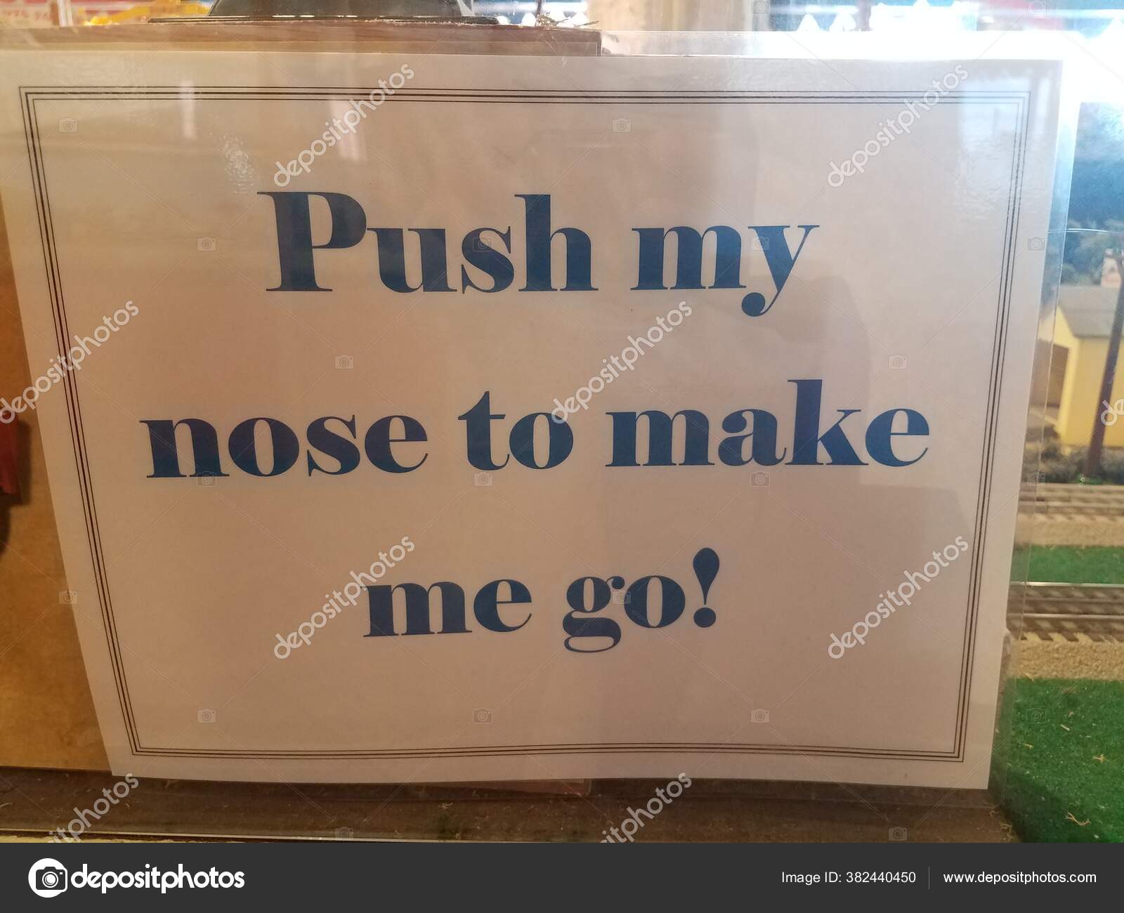 Push Nose Make Sign Window — Stock Photo © stockphotofan1 #382440450