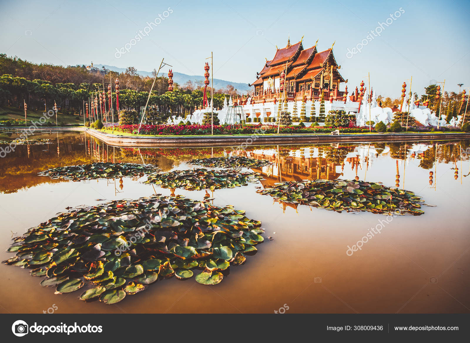 Royal Flora Ratchaphruek Park, Chiang Mai, Thailand — Stock Editorial ...