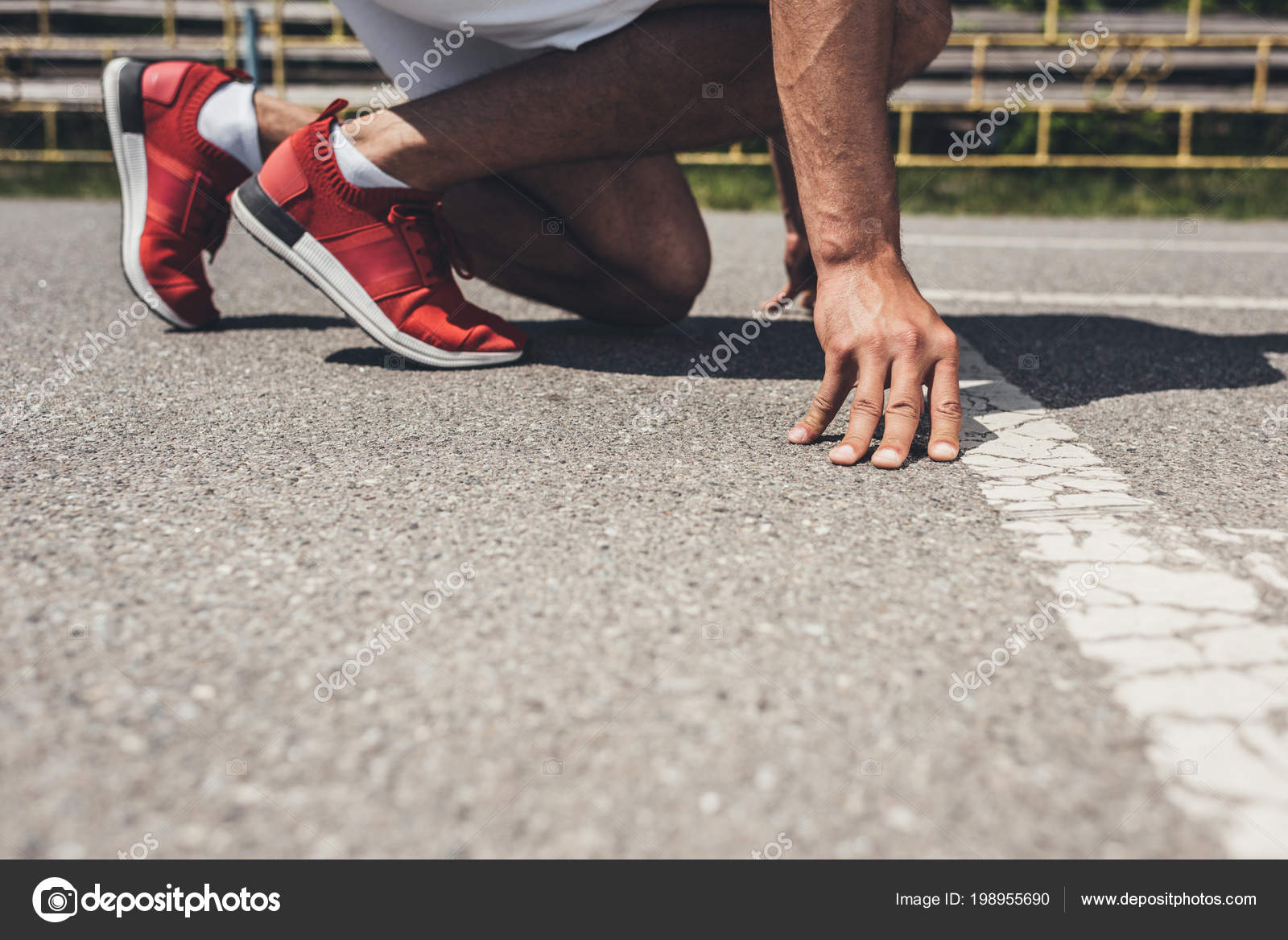 Cropped Image Male Sprinter Starting Position Running Track — Stock ...