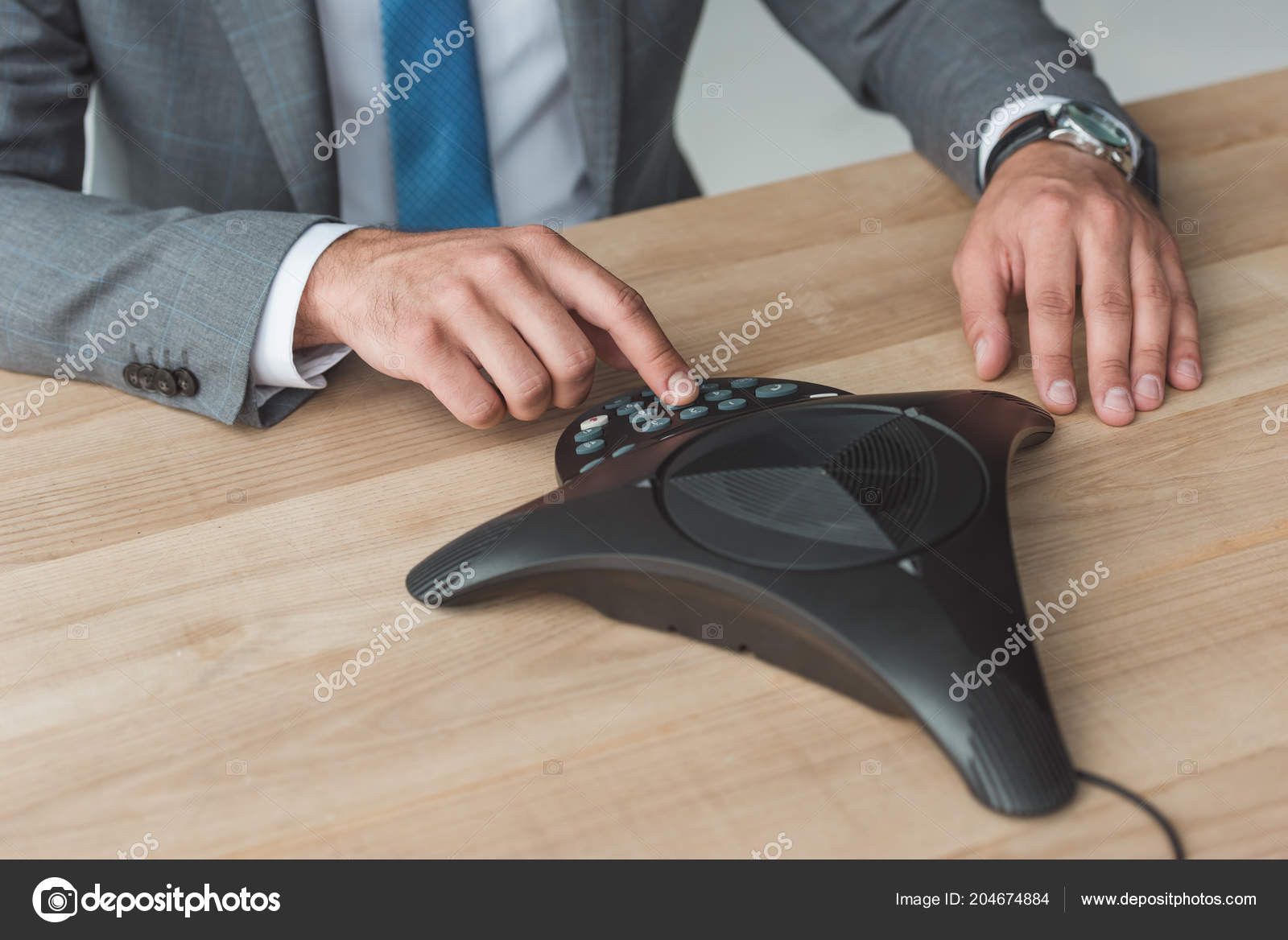 Cropped Shot Businessman Pushing Button Speakerphone Workplace — Stock ... Cropped Shot Businessman Pushing Button Speakerphone Workplace — Stock ...