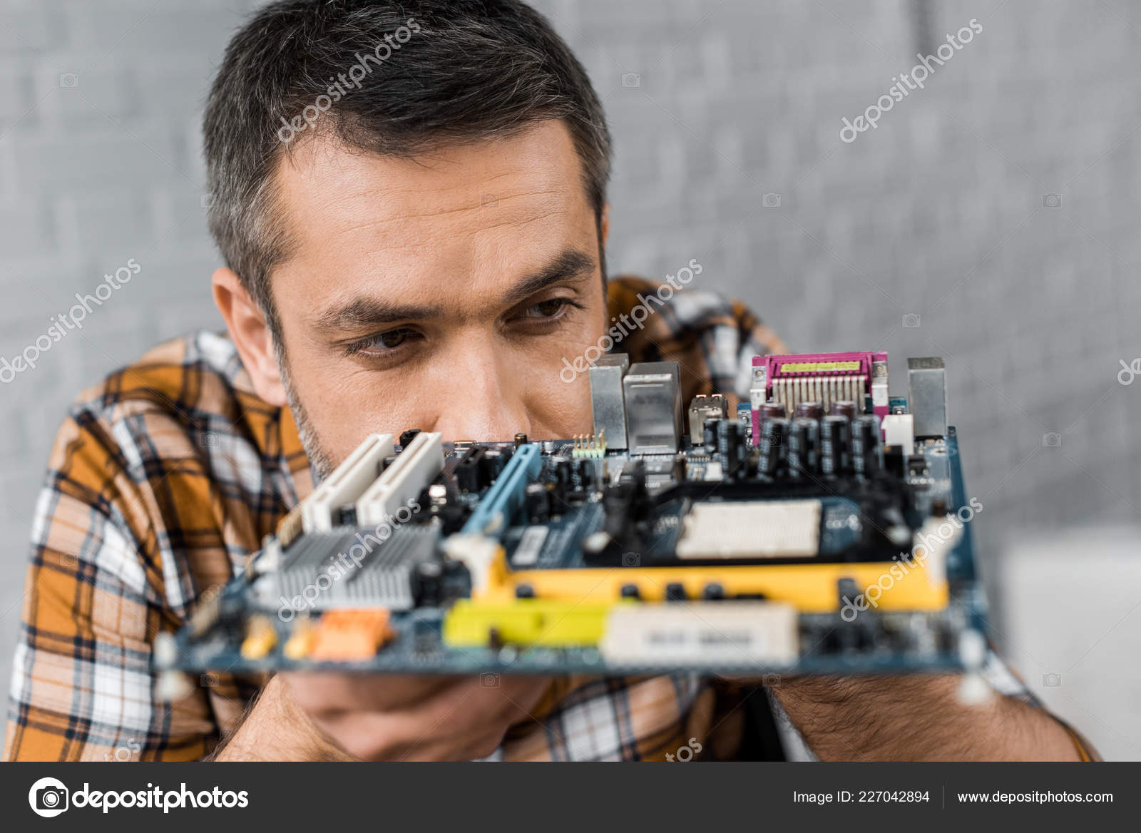 Close Portrait Handsome Computer Engineer Motherboard — Stock Photo ...