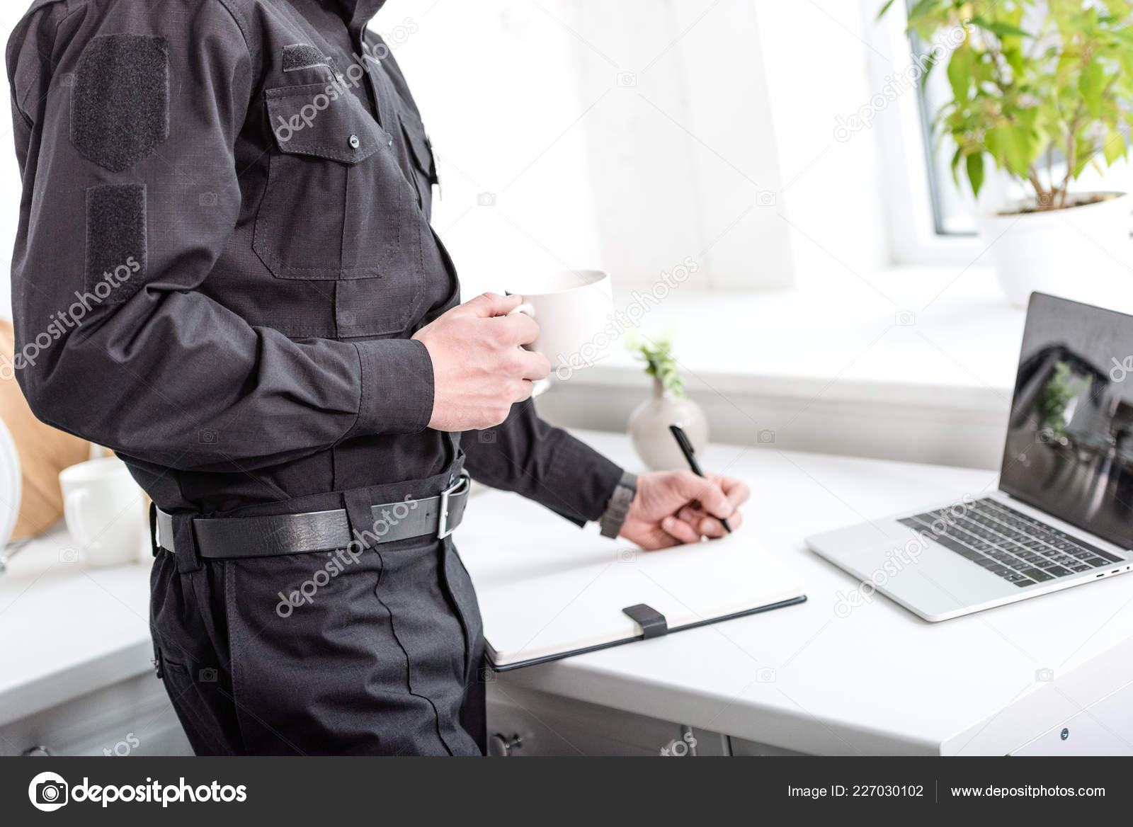 Cropped View Police Officer Drinking Coffee Writing Notebook Kitchen ...