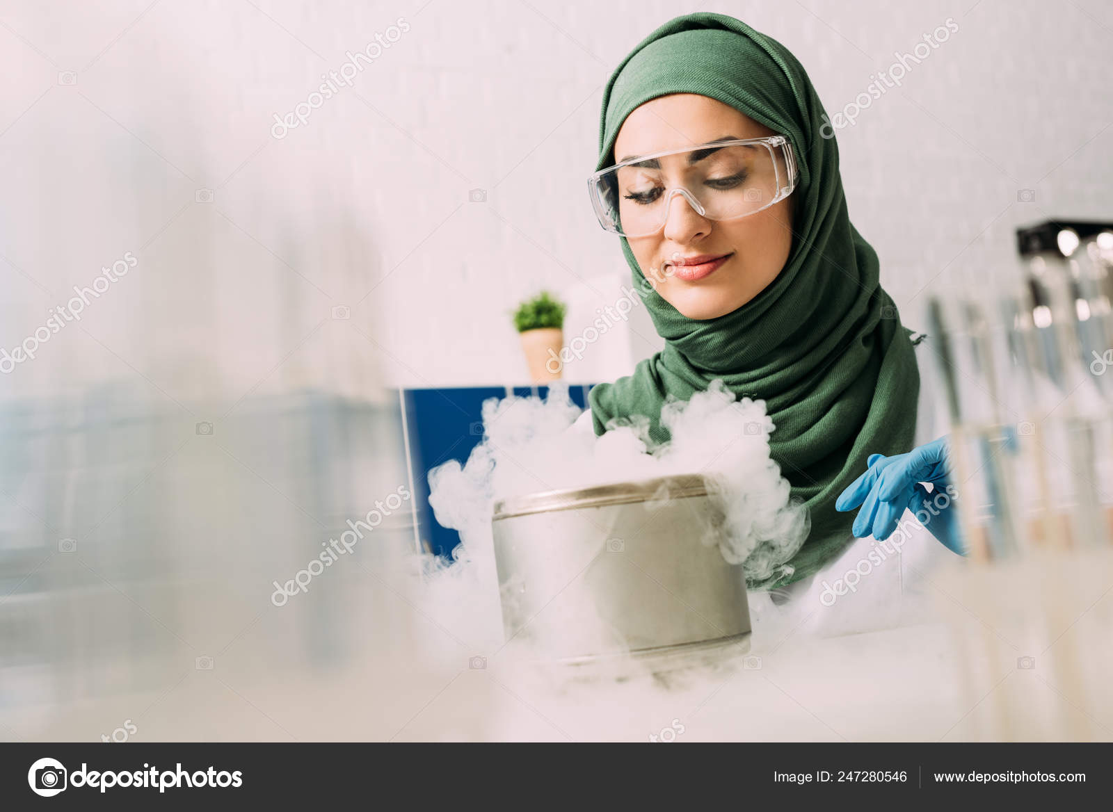 Female Muslim Scientist Goggles Experiment Dry Ice Laboratory — Stock ...