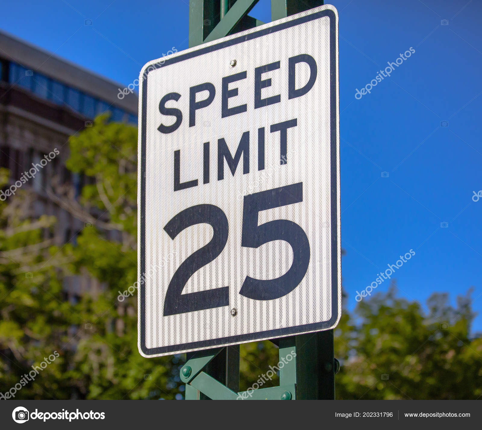 Speed limit 25 sign closeup Stock Photo by ©dropthepress@gmail.com ...