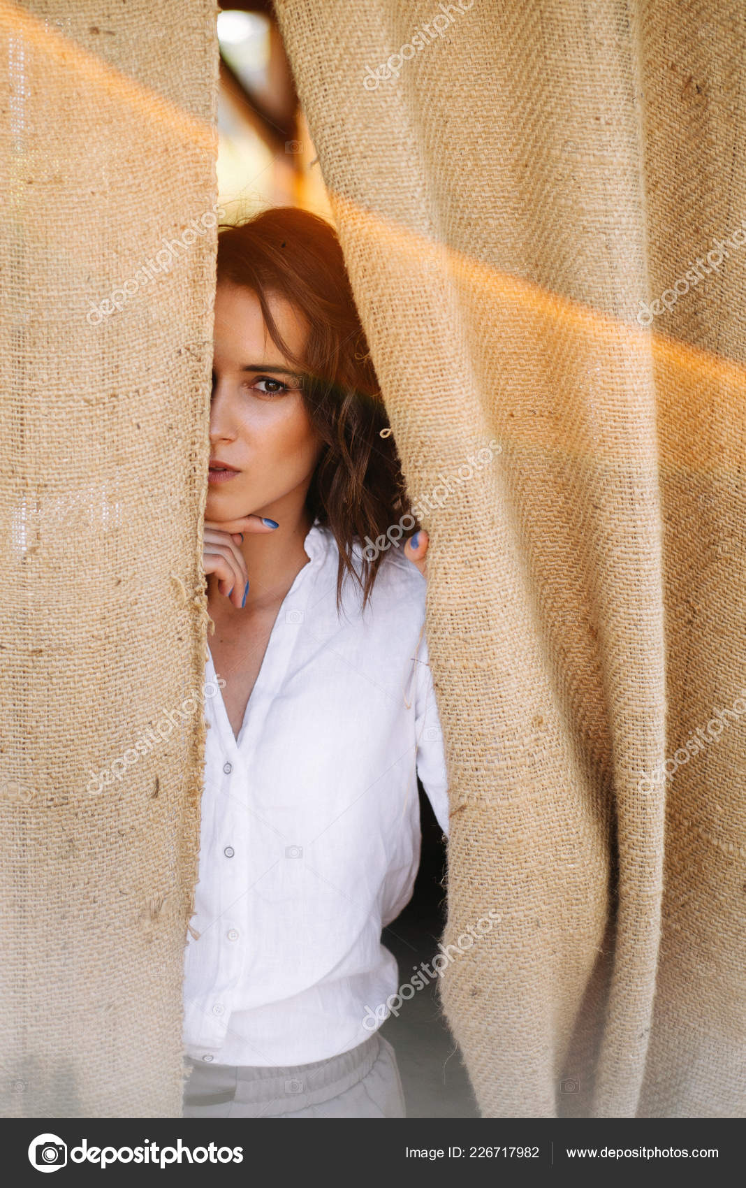 Portrait Woman Posing Linen Curtains — Stock Photo © bondart #226717982