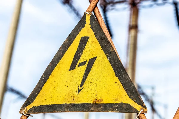 Cracked voltage sign Stock Photos, Royalty Free Cracked voltage sign ...