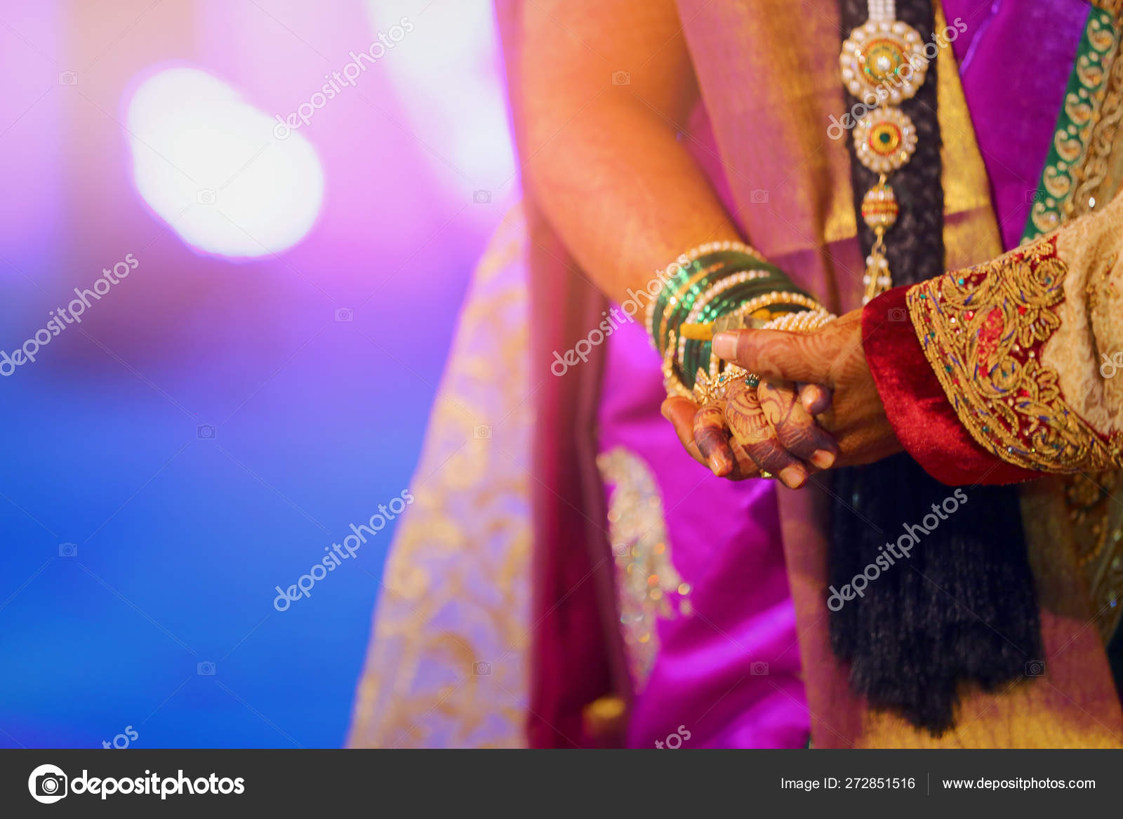 Bride Groom Hands Indian Wedding — Stock Photo © adsniks@gmail.com ...