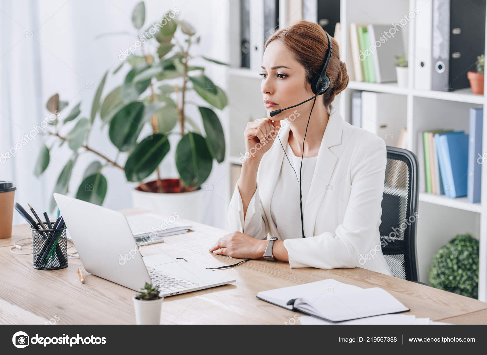 Beautiful Serious Female Operator Working Headset Laptop Office — Stock ...