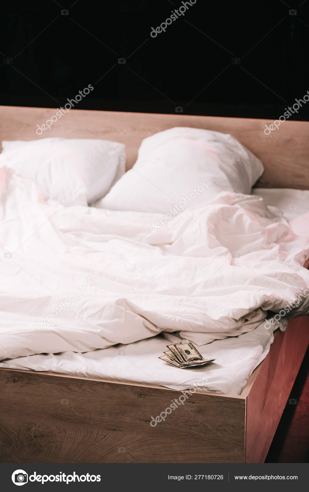 Selective Focus Dollar Banknotes Clean Bedding Isolated Black — Stock ...