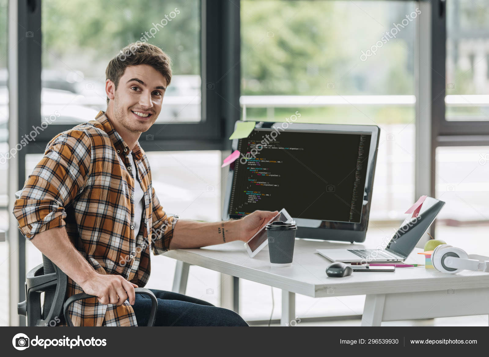 Cheerful Programmer Smiling Camera While Sitting Computer Monitor ...