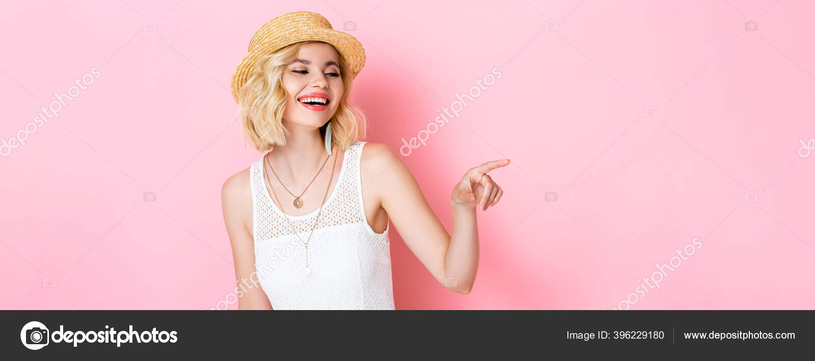 Horizontal Image Woman Straw Hat Laughing Pointing Finger Pink — Stock ...