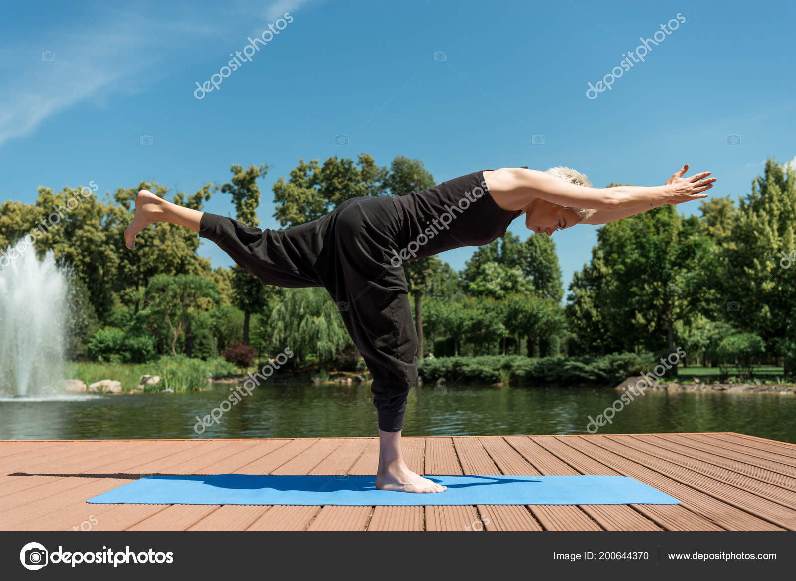 Side View Woman Practicing Yoga Warrior Iii Virabhadrasana Iii Pose — Stock Photo ...