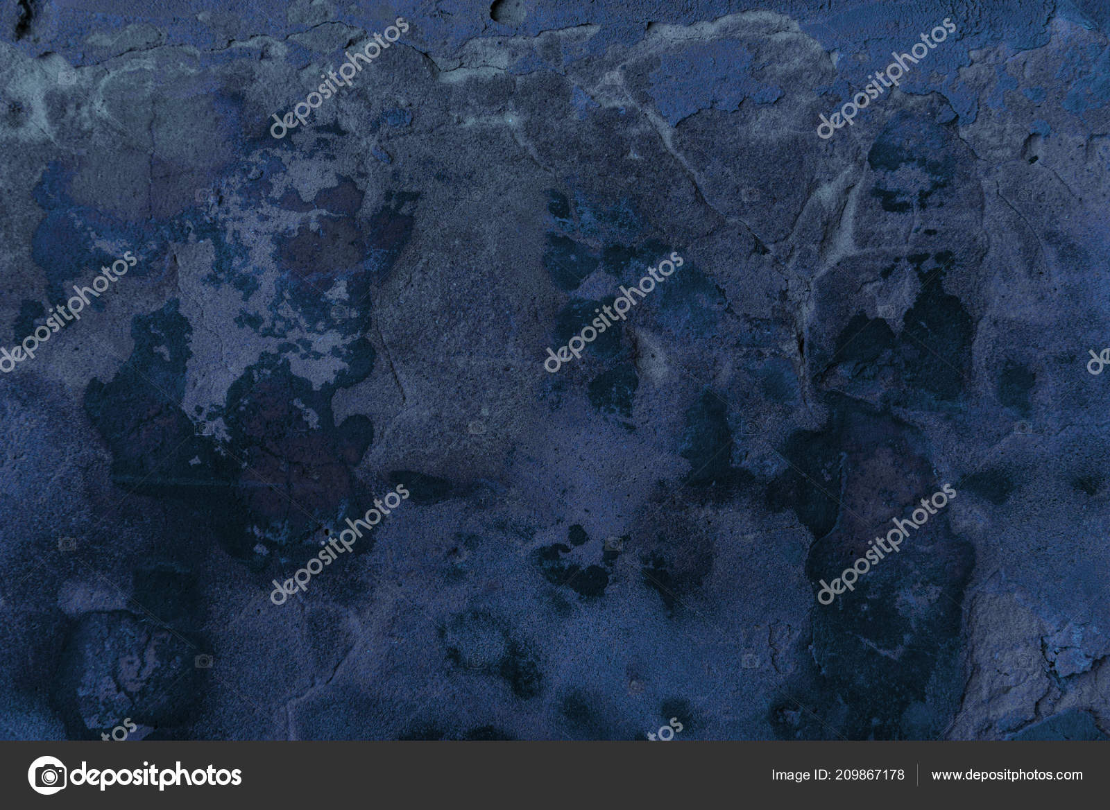 Full Frame View Dark Blue Cracked Wall Textured Background — Stock ...