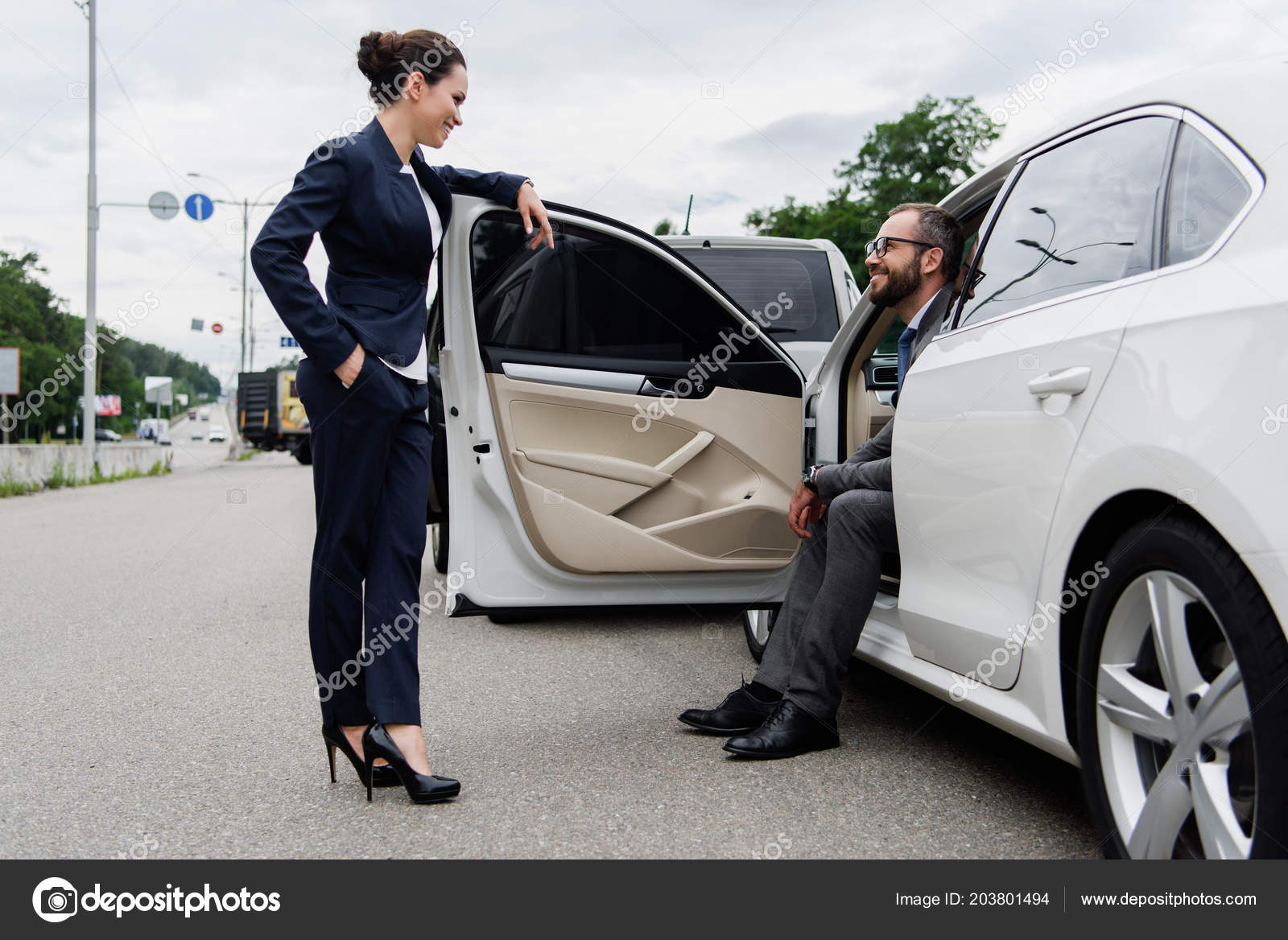 Smiling Drivers Talking Car Road Looking Each Other — Stock Photo ...