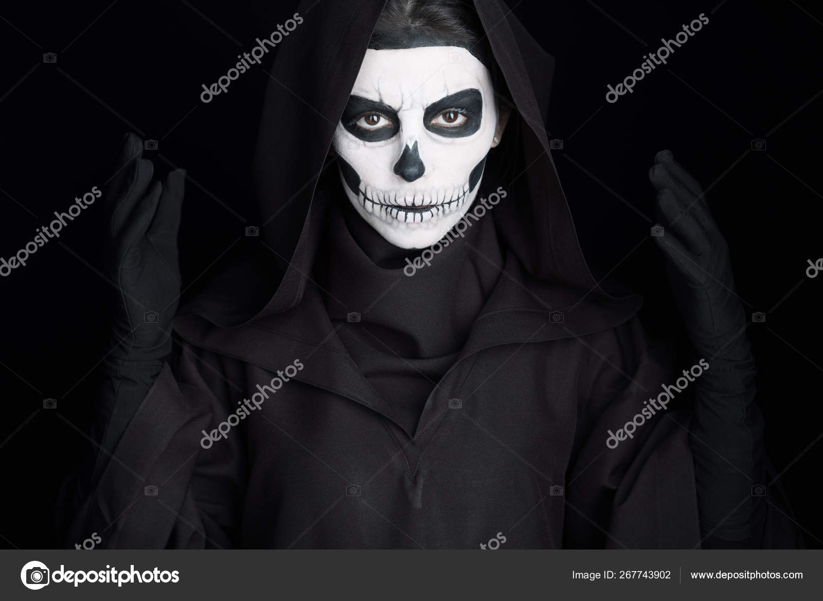 Woman Skull Makeup Looking Camera Isolated Black — Stock Photo ...
