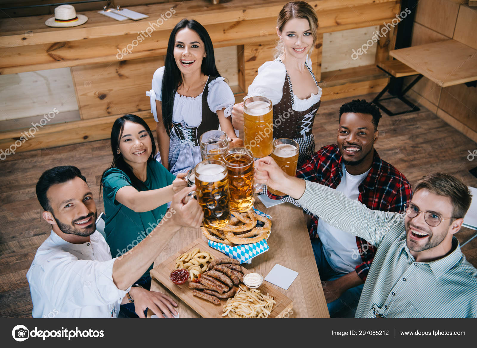 Attractive Waitresses Traditional German Costumes Clinking Mugs Beer ...
