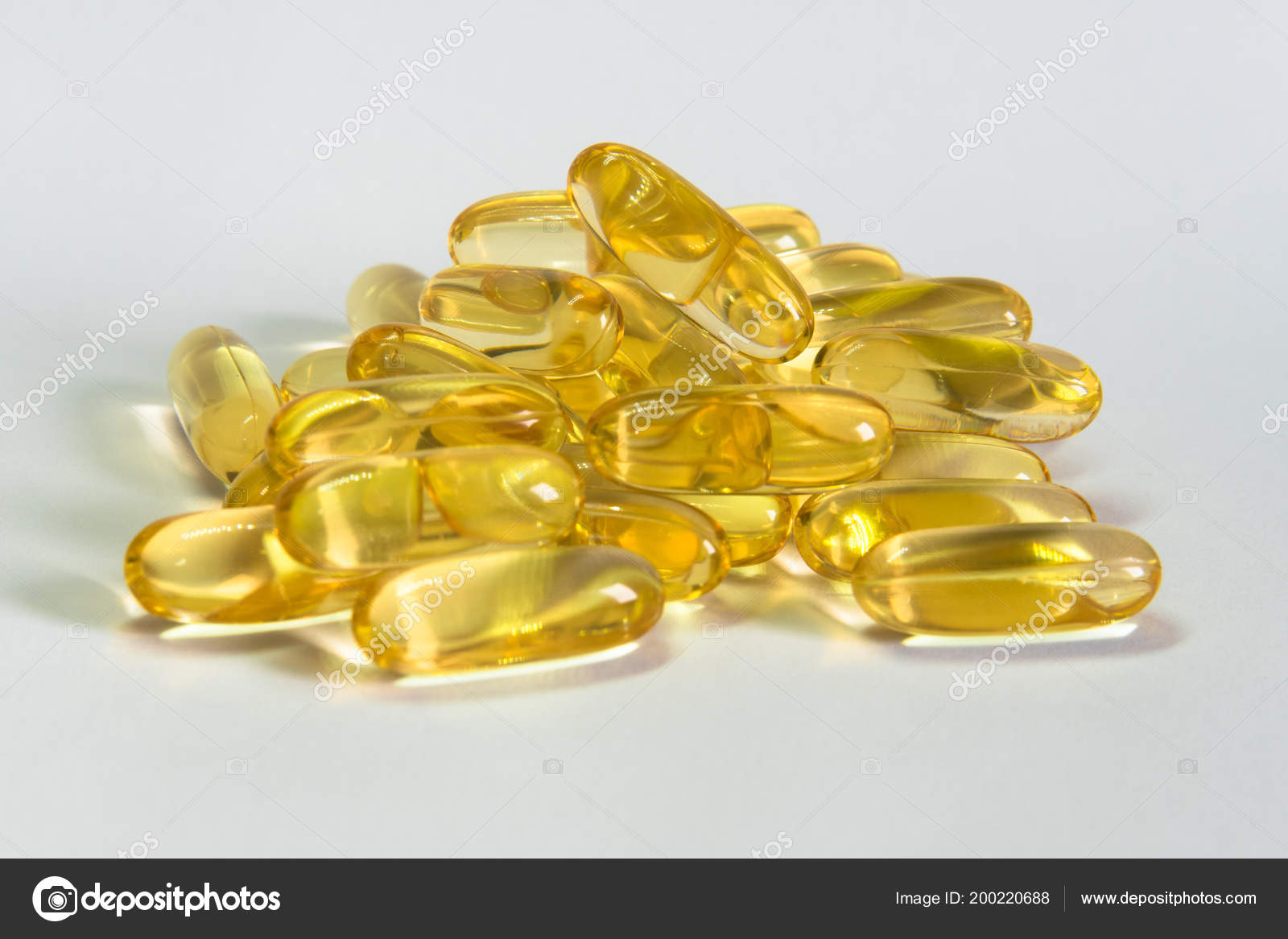 Cla Omega Capsules Stock Photo by ©banusevim 200220688