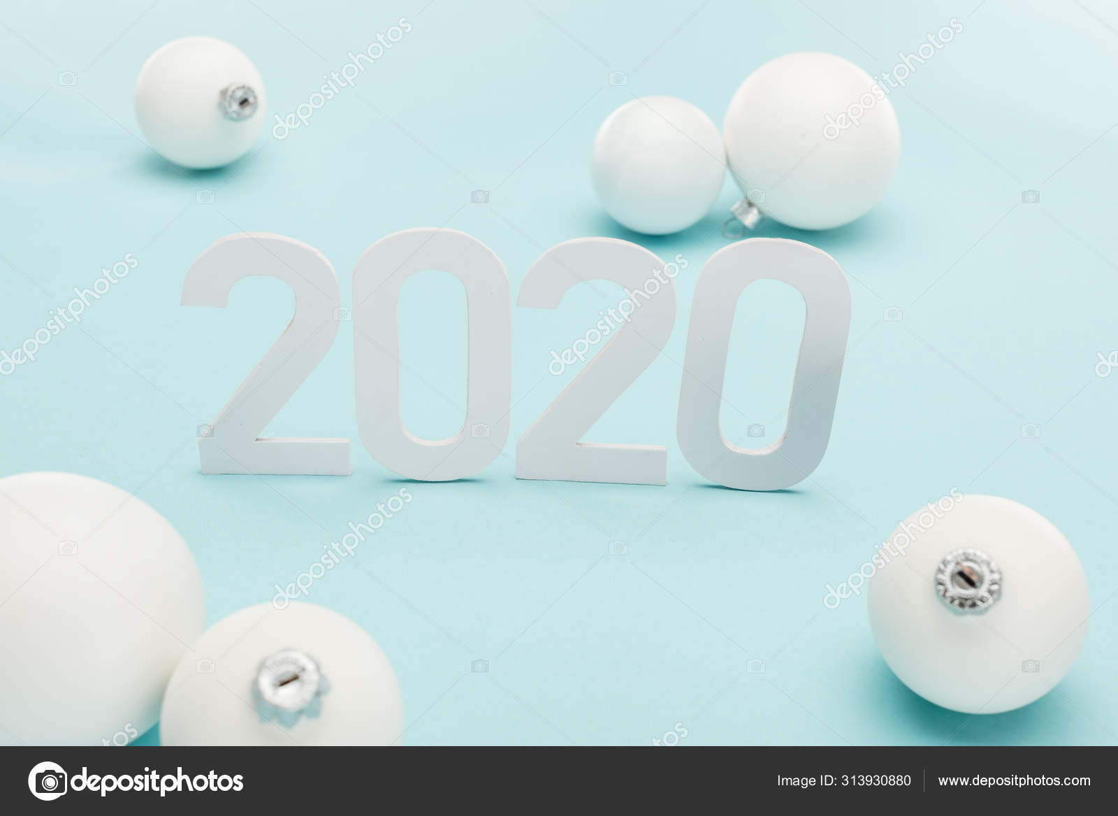 White 2020 Numbers Christmas Baubles Light Blue Background — Stock ...