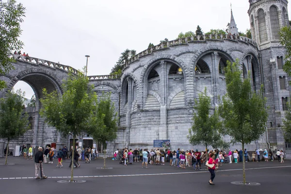 Lourdes basilica Stock Photos, Royalty Free Lourdes basilica Images | Depositphotos