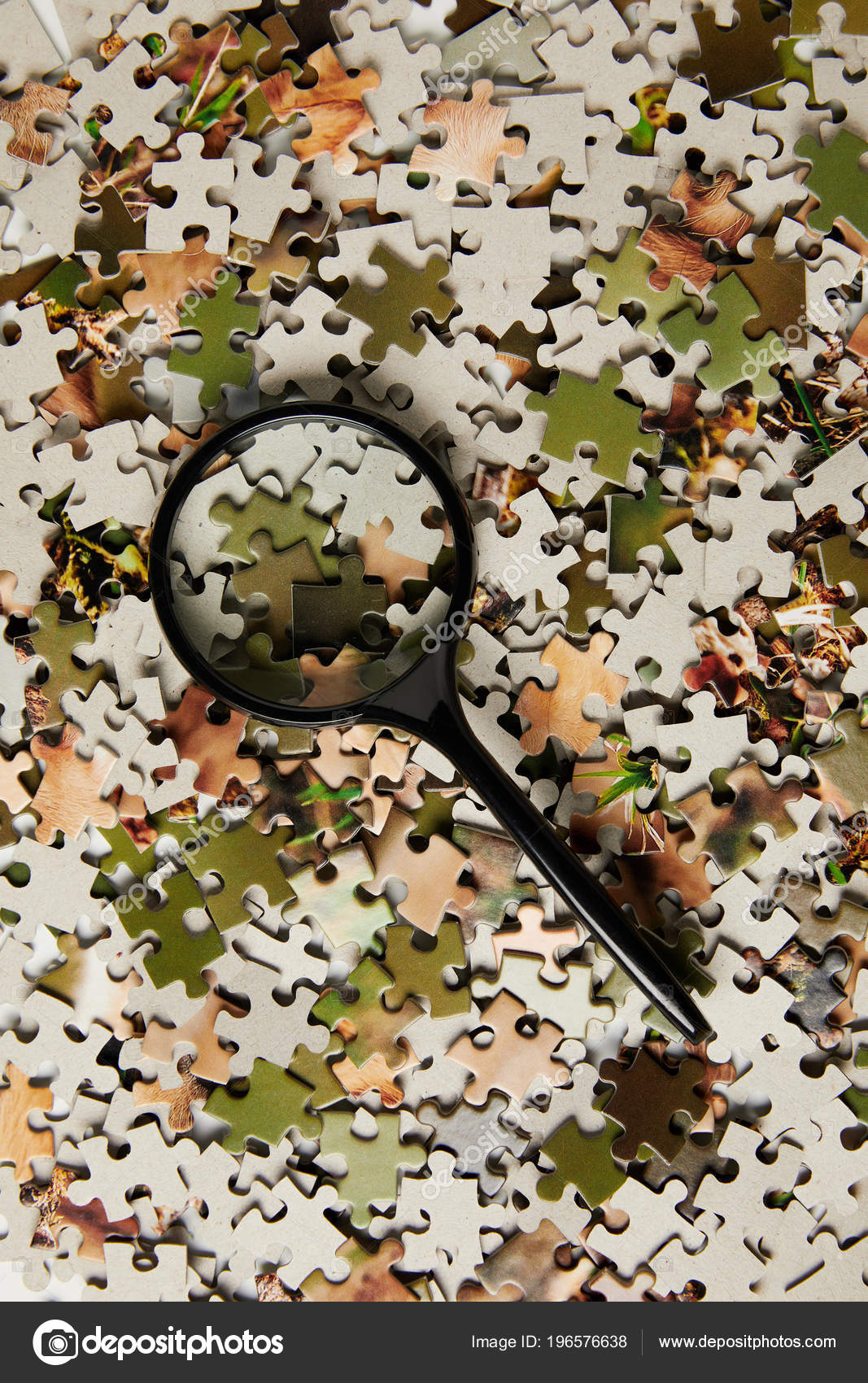 Top View Magnifying Glass Jigsaw Puzzle Pieces Grey — Free Stock Photo ...