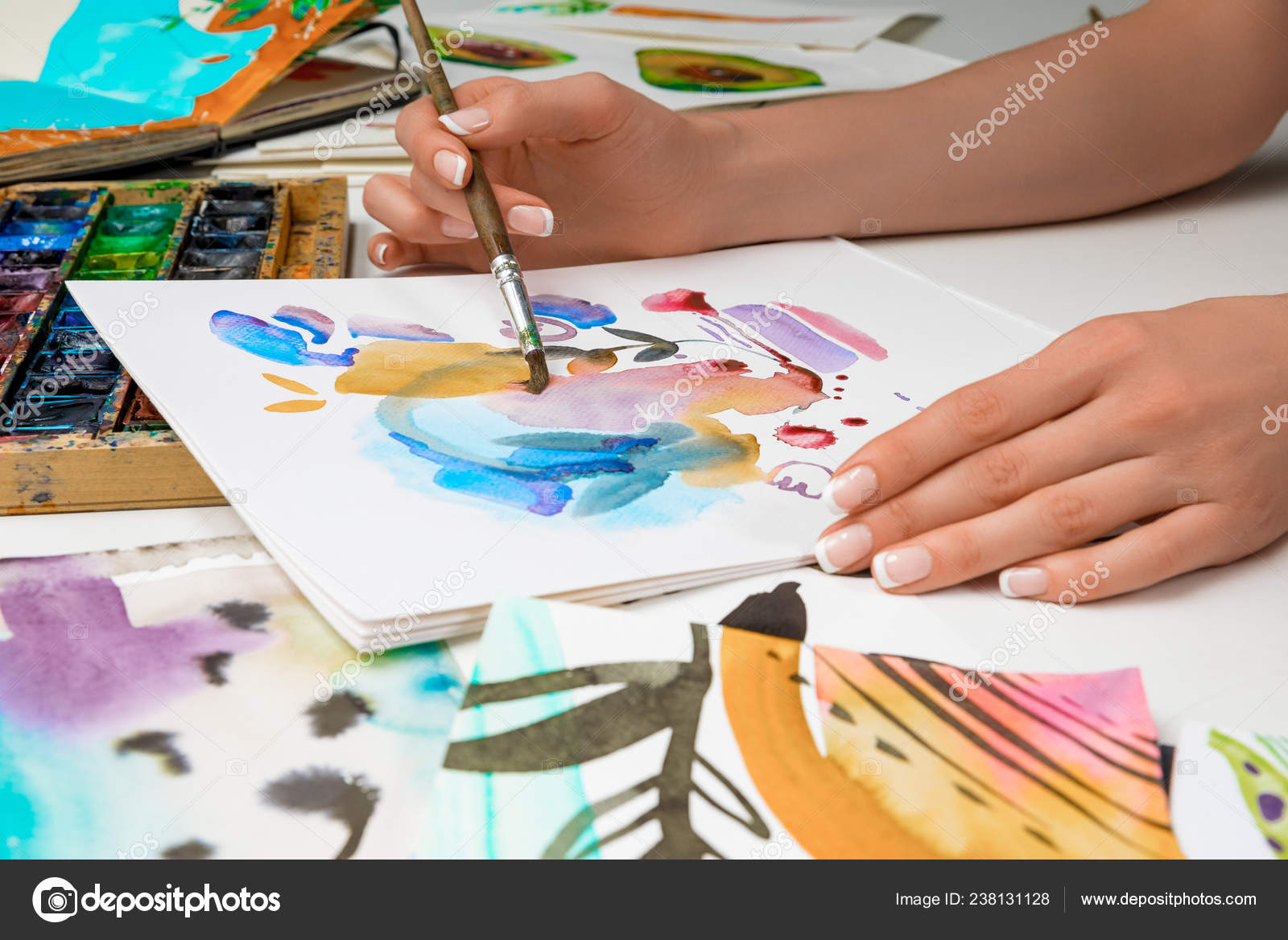 Selective Focus Female Hands Drawing Album Watercolor Paints Paintbrush ...