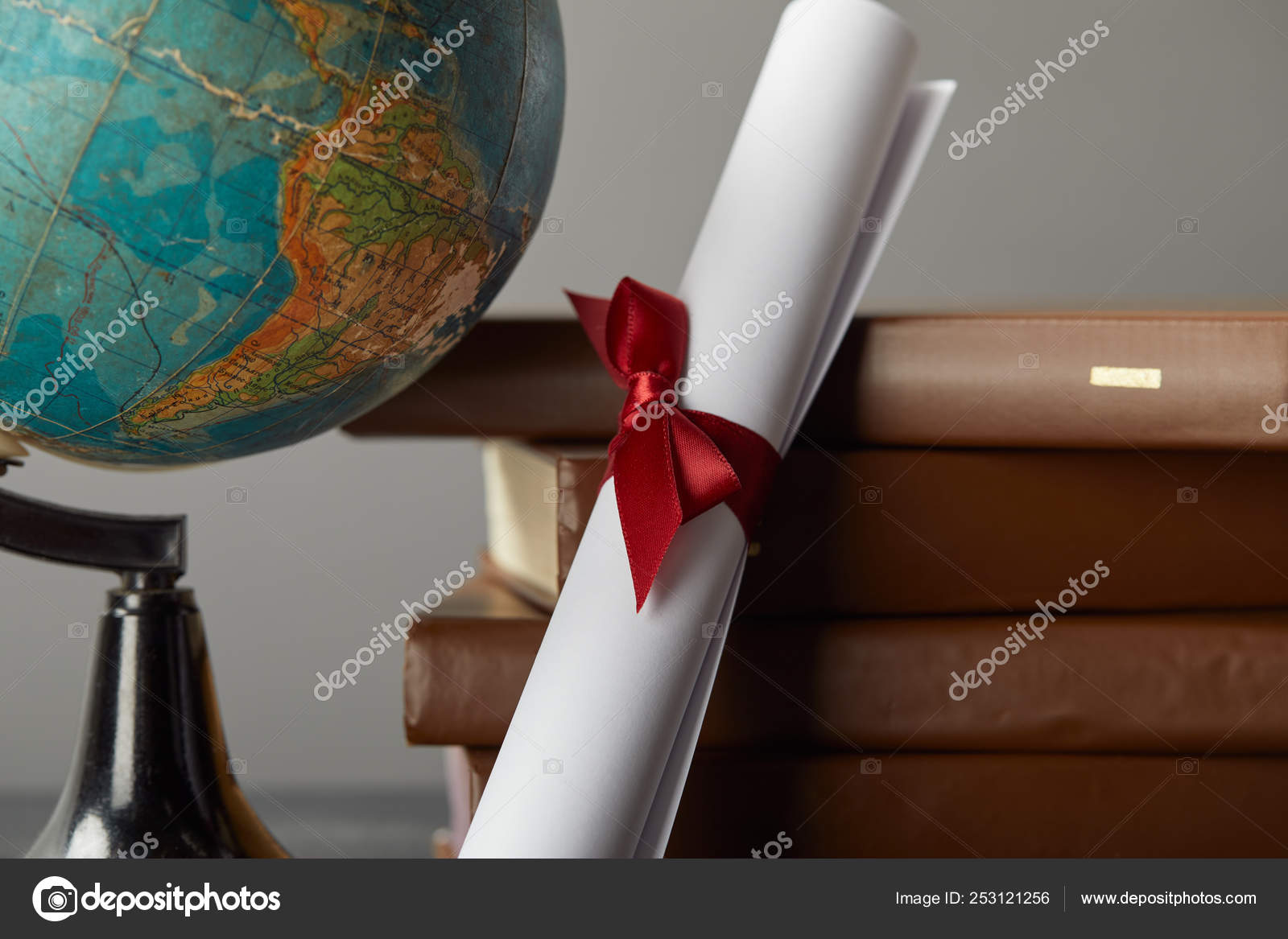 Brown Books Globe Diploma Red Ribbon Grey — Stock Photo © AntonMatyukha ...