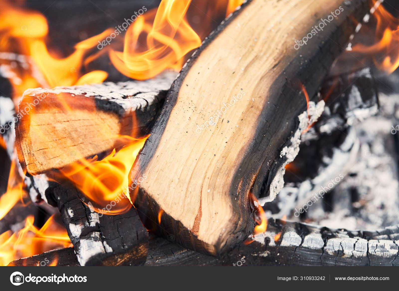 Selective Focus Firewood Fire Flames Grill — Stock Photo ...